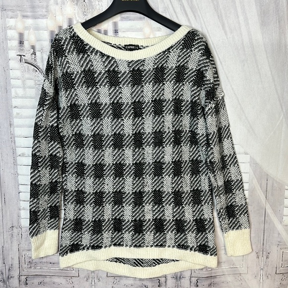 Express | Sweaters | Express White And Back Checker Sweater | Poshmark